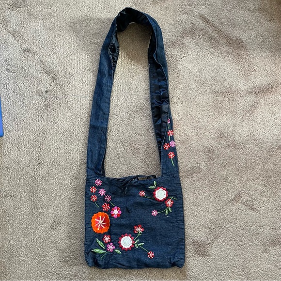 Bags | 22 Vintage Embroidered Beaded Bindle Bag | Poshmark